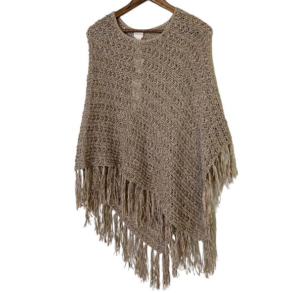 Chico's | Other | Nwt Chicos Francis Fringe Triangle Poncho Womens One ...